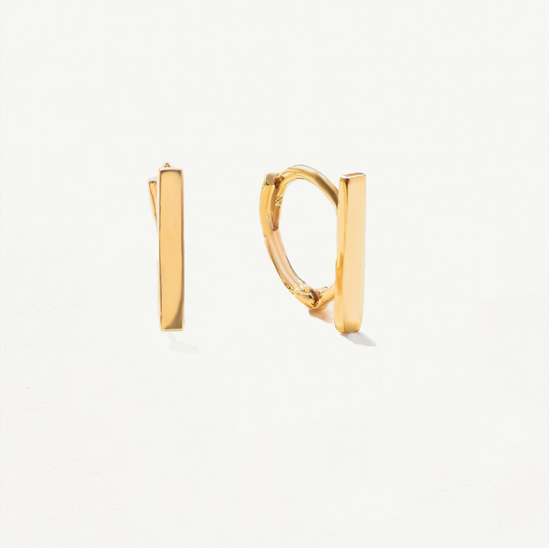 Khuyên tai - Kim Suri